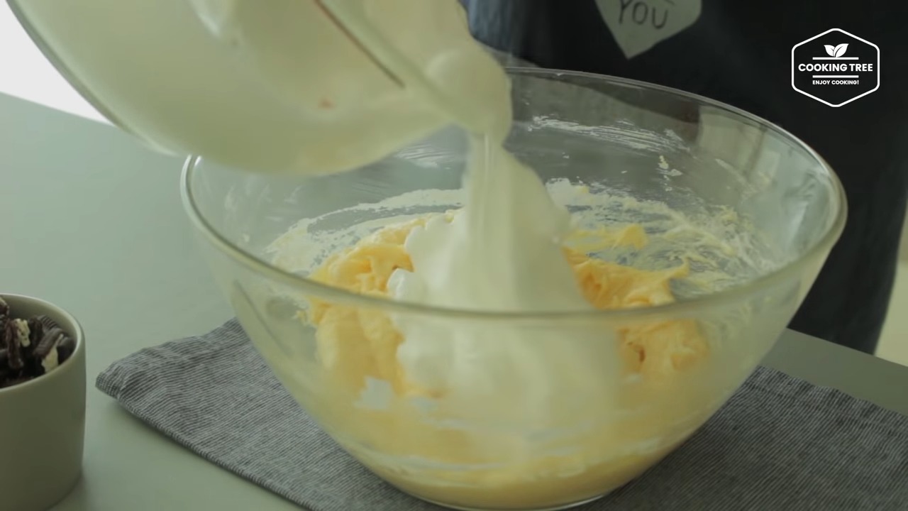 Oreo Matcha Pepero (Pocky) Cake Recipe