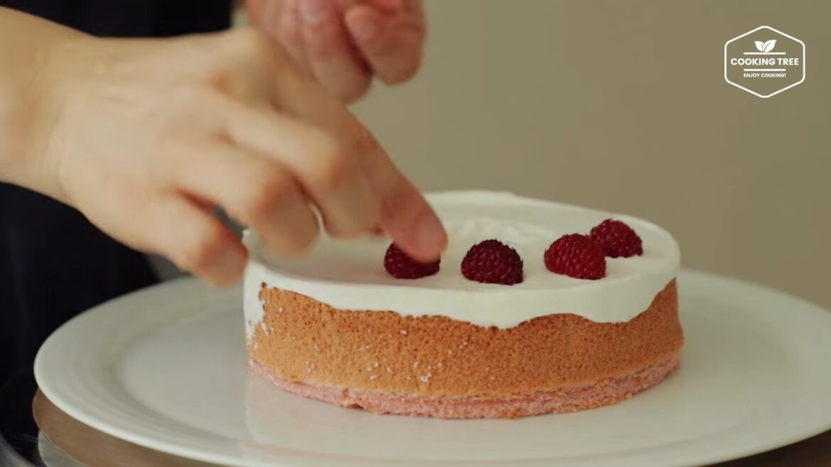 Raspberry chiffon cake Recipe