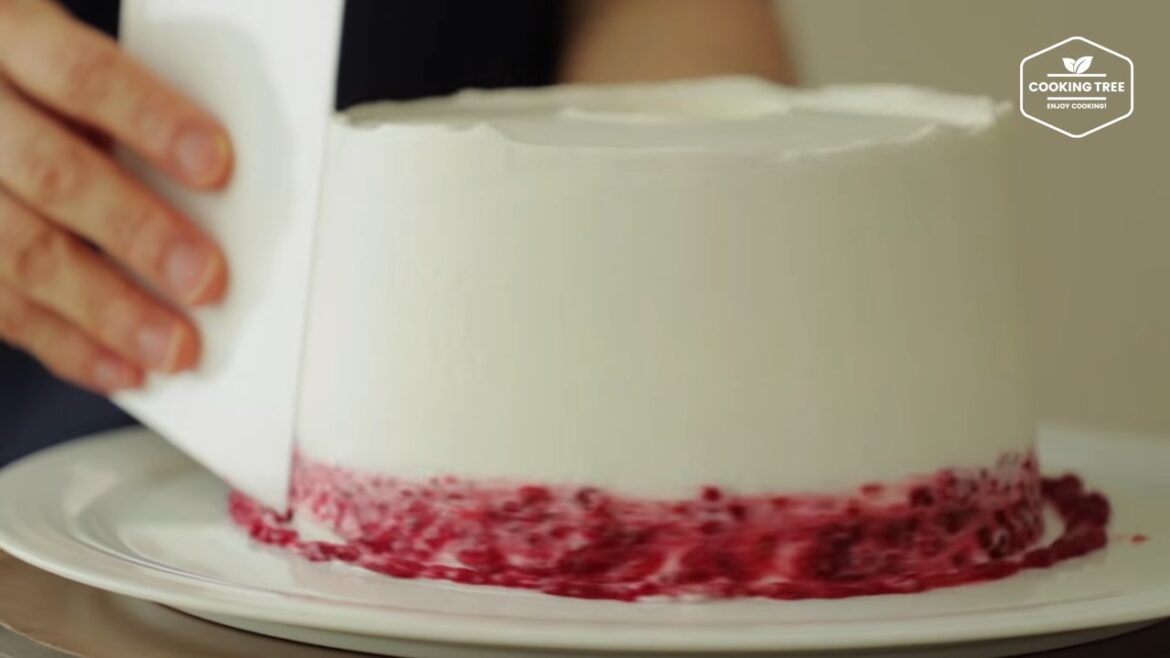 Raspberry chiffon cake Recipe