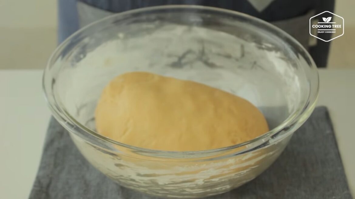 Russian Honey Cake (Medovik) Recipe