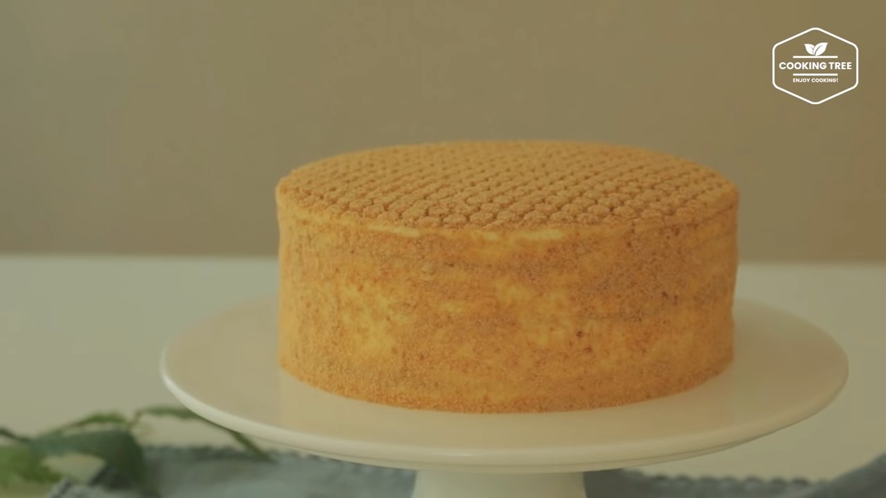 Russian Honey Cake (Medovik) Recipe