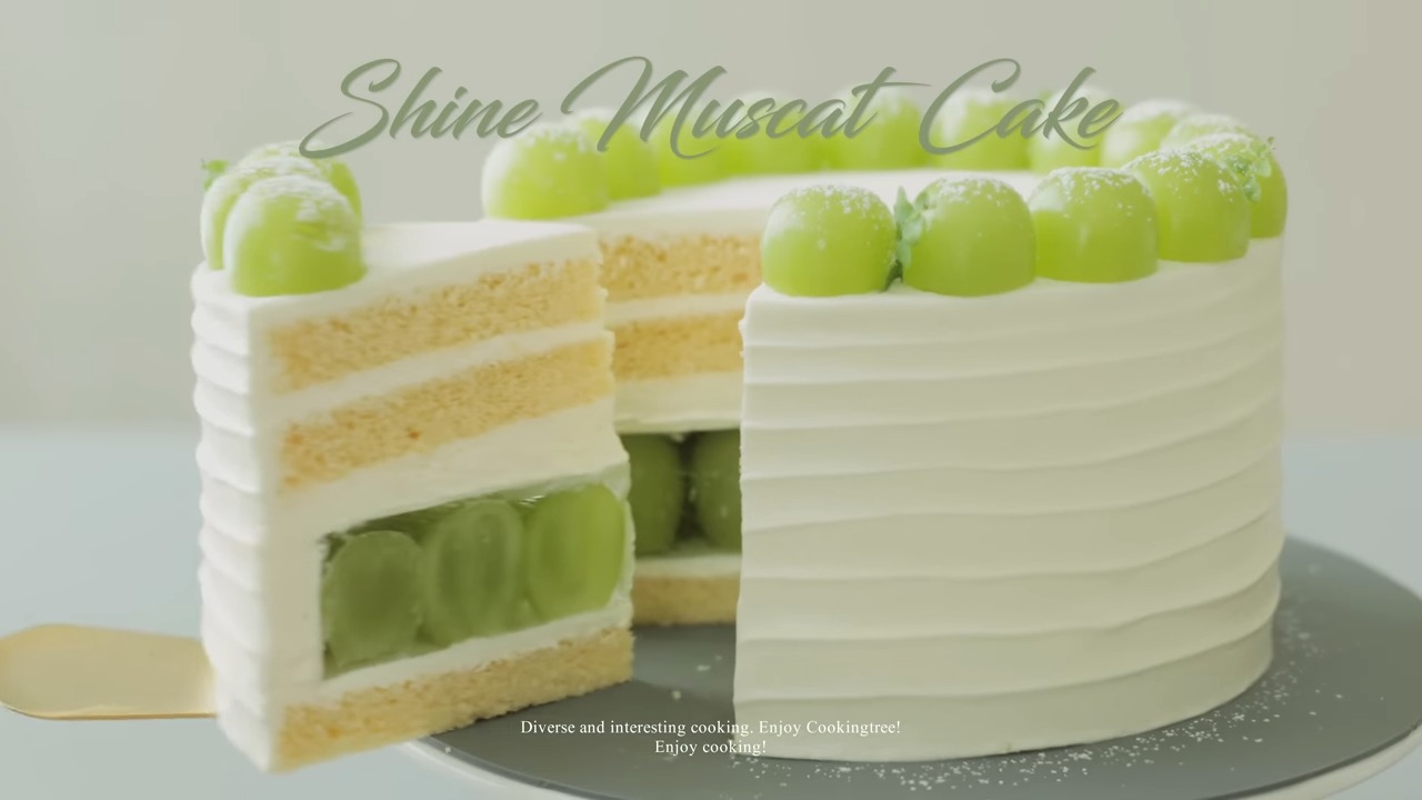 Shine Muscat (Green Grape) Cake Recipe - Cooking Tree