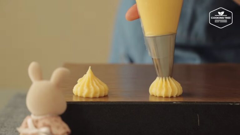 Creme brulee Cookie Choux (Cream puff) Recipe