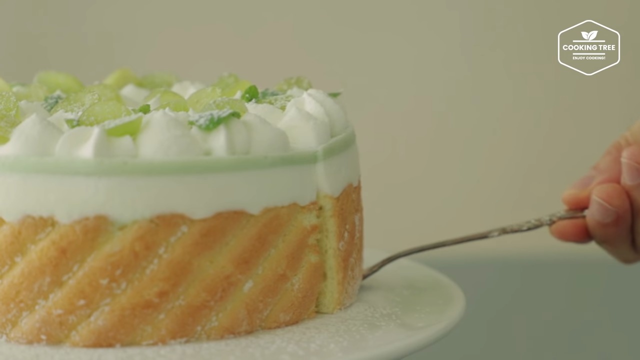 Green grape Charlotte Cake Recipe