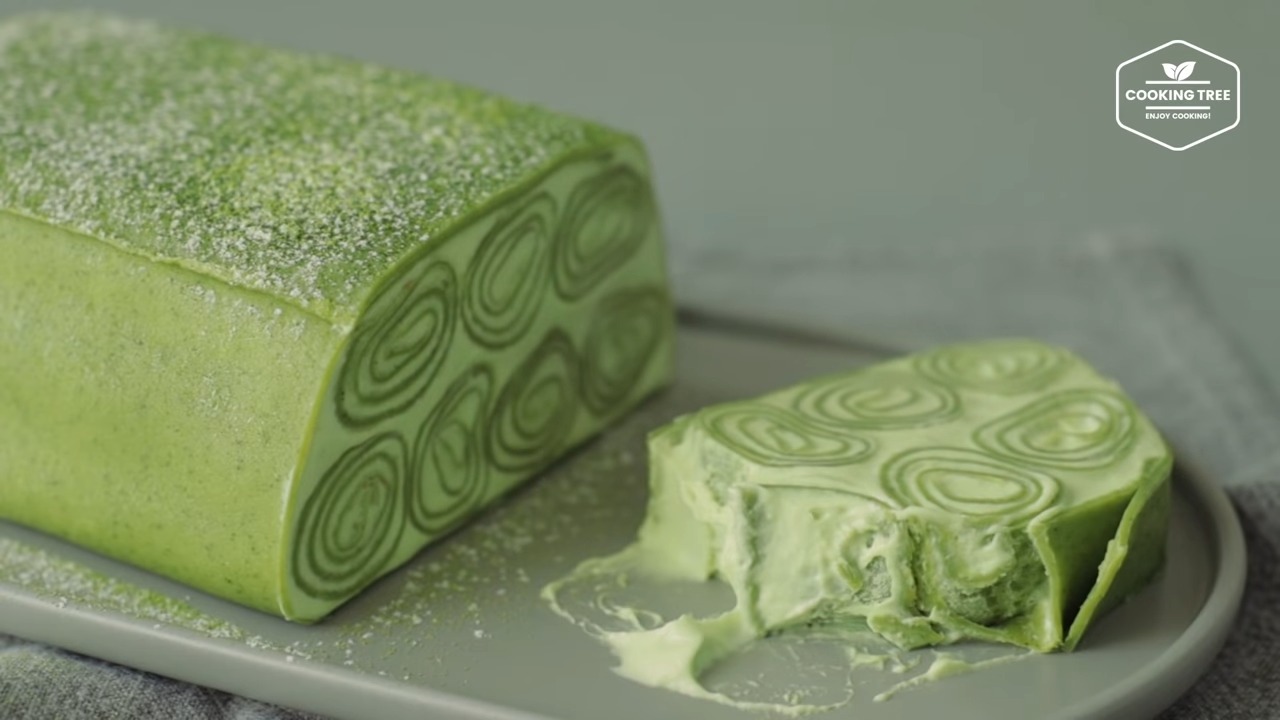 Green tea Crepe Roll Cake Recipe