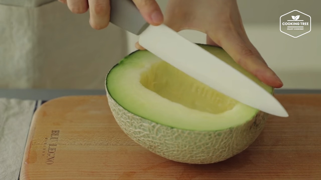 Melon Jelly Cake Recipe