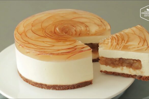 No-Bake Two-Tier Strawberry Cheesecake Recipe - Cooking Tree