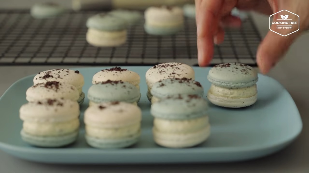 Oreo Macarons Recipe