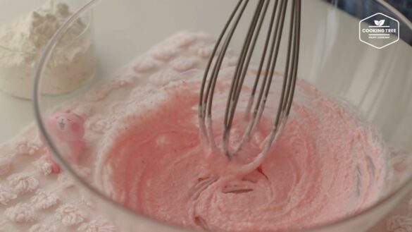 Peach Cookie Choux (Cream puff) Recipe