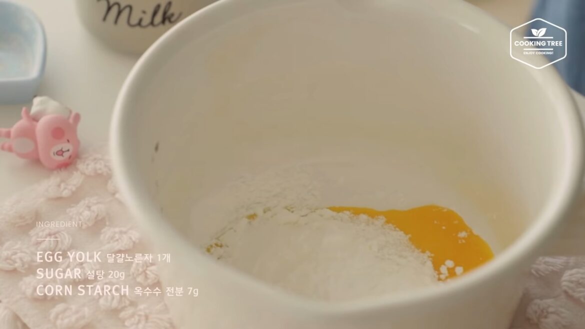 Peach Cookie Choux (Cream puff) Recipe