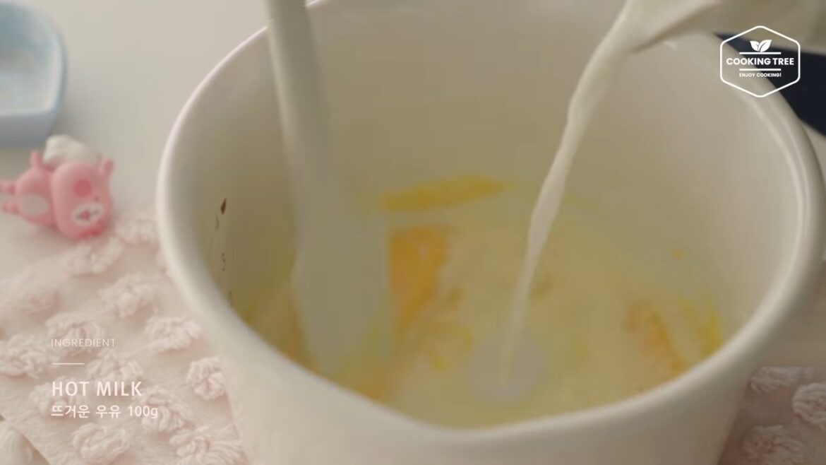 Peach Cookie Choux (Cream puff) Recipe