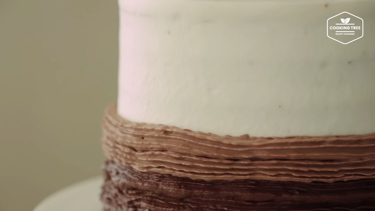Triple chocolate layer cake Recipe