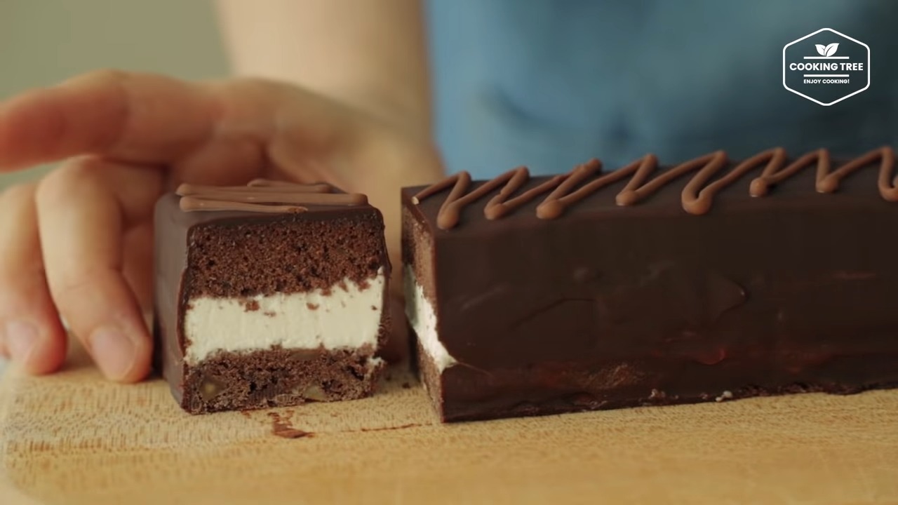 Chocolate Cake Bars Recipe