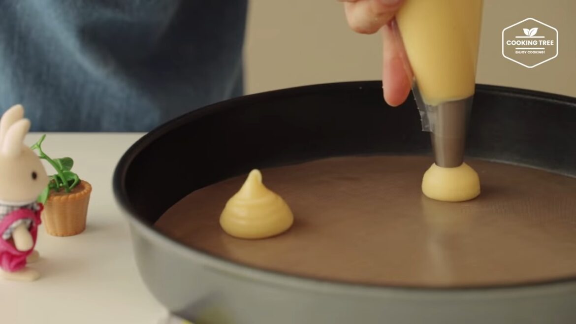 Crumble Cream puff (Choux) Recipe