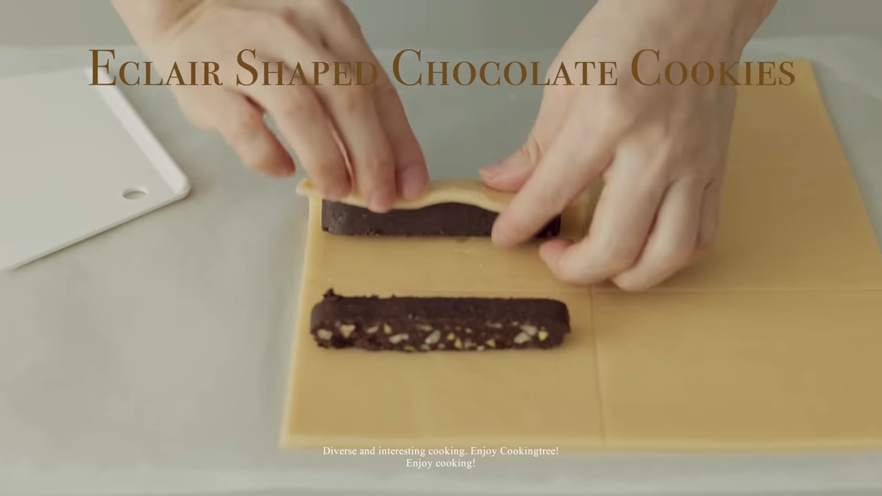 Eclair Shaped Chocolate Cookies Recipe