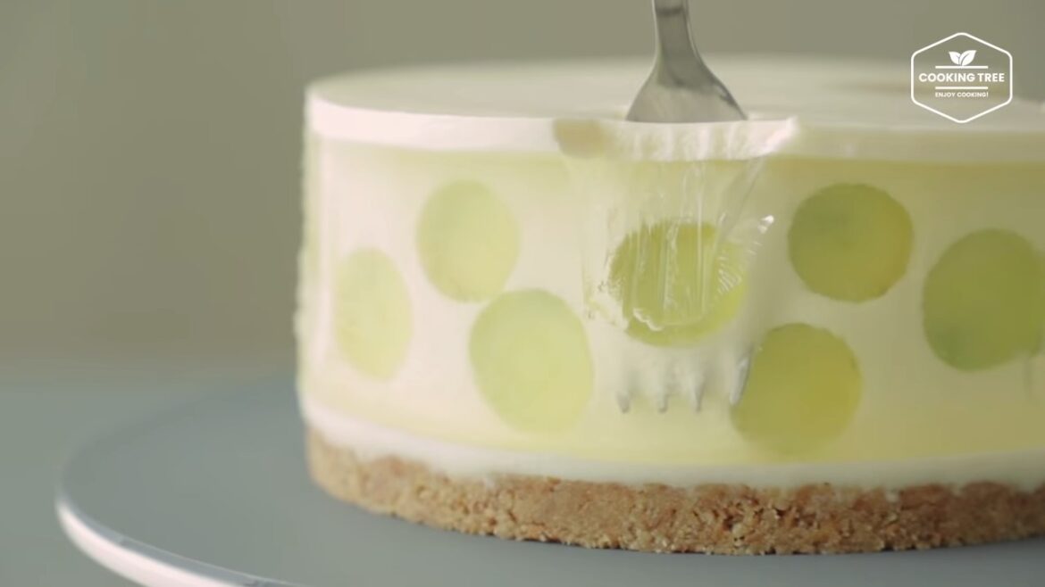 No-Bake See through Green Grape Cheesecake Recipe