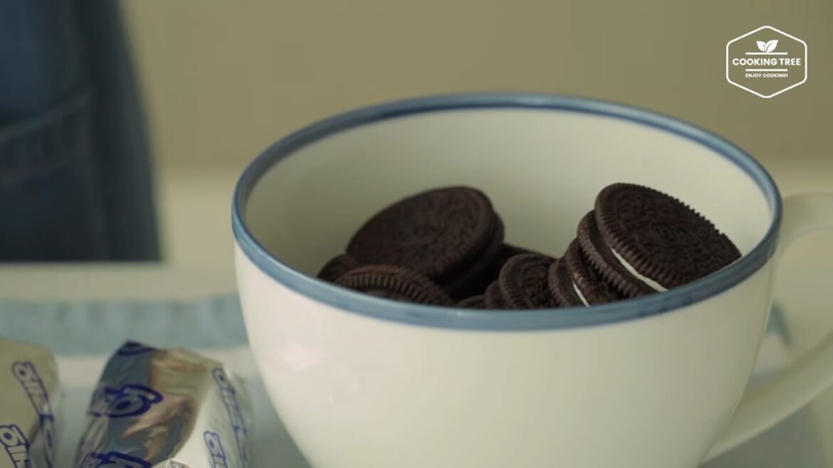 No-Gelatin & No-Bake Oreo Chocolate Mousse Cake