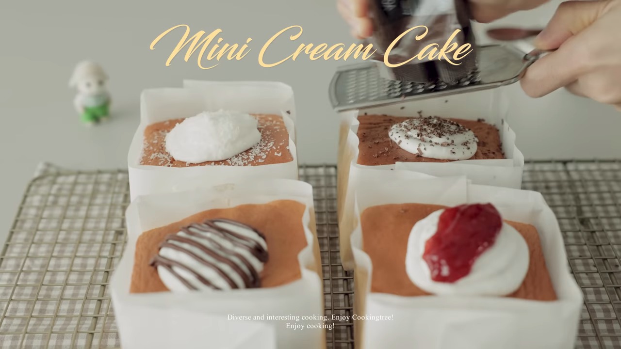 Mini Cake filled with Cream Recipe
