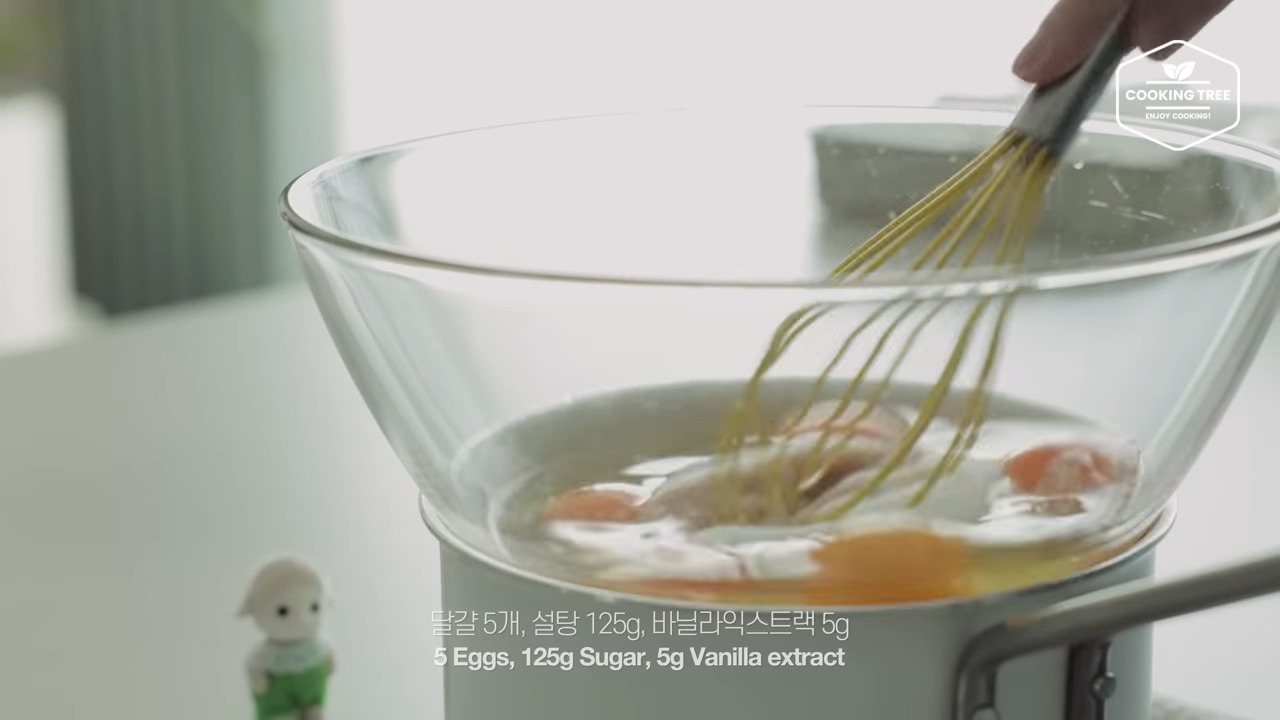 Mini Cake filled with Cream Recipe