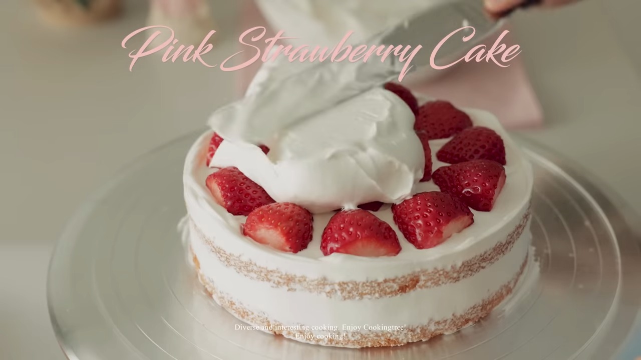 Pink Strawberry Cake Recipe