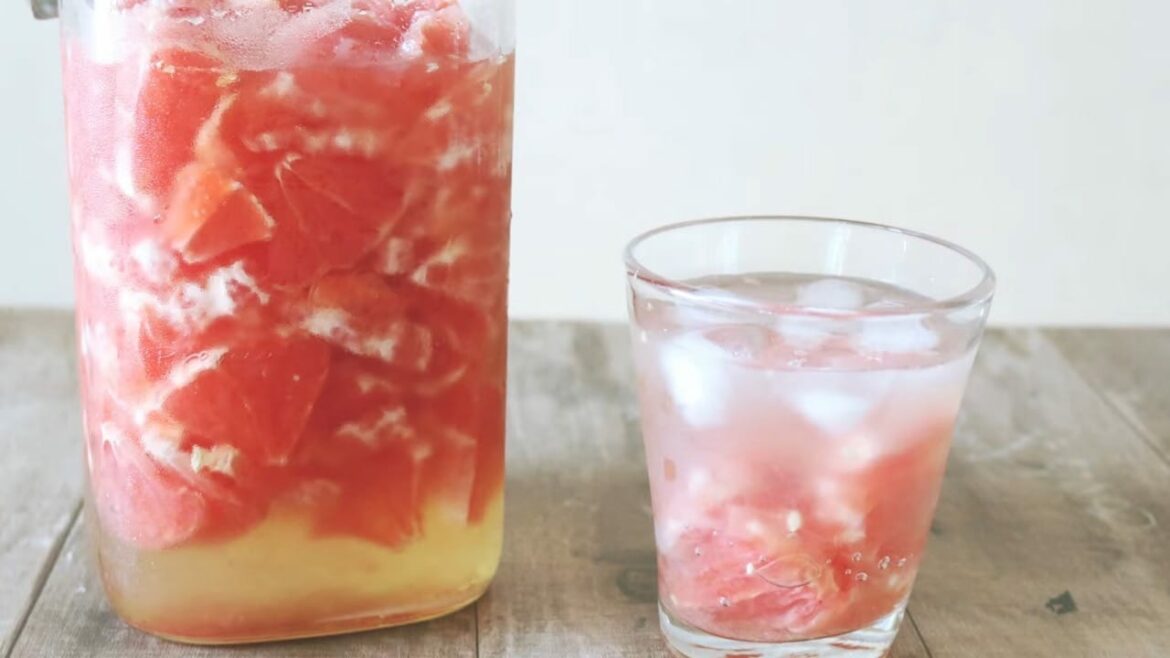 How to Make Grapefruit and kiwi Tea