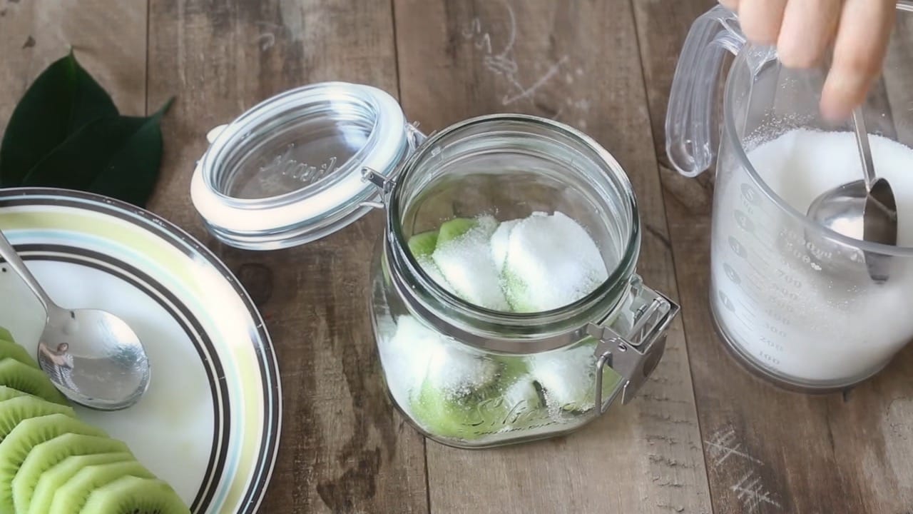 How to Make Grapefruit and kiwi Tea