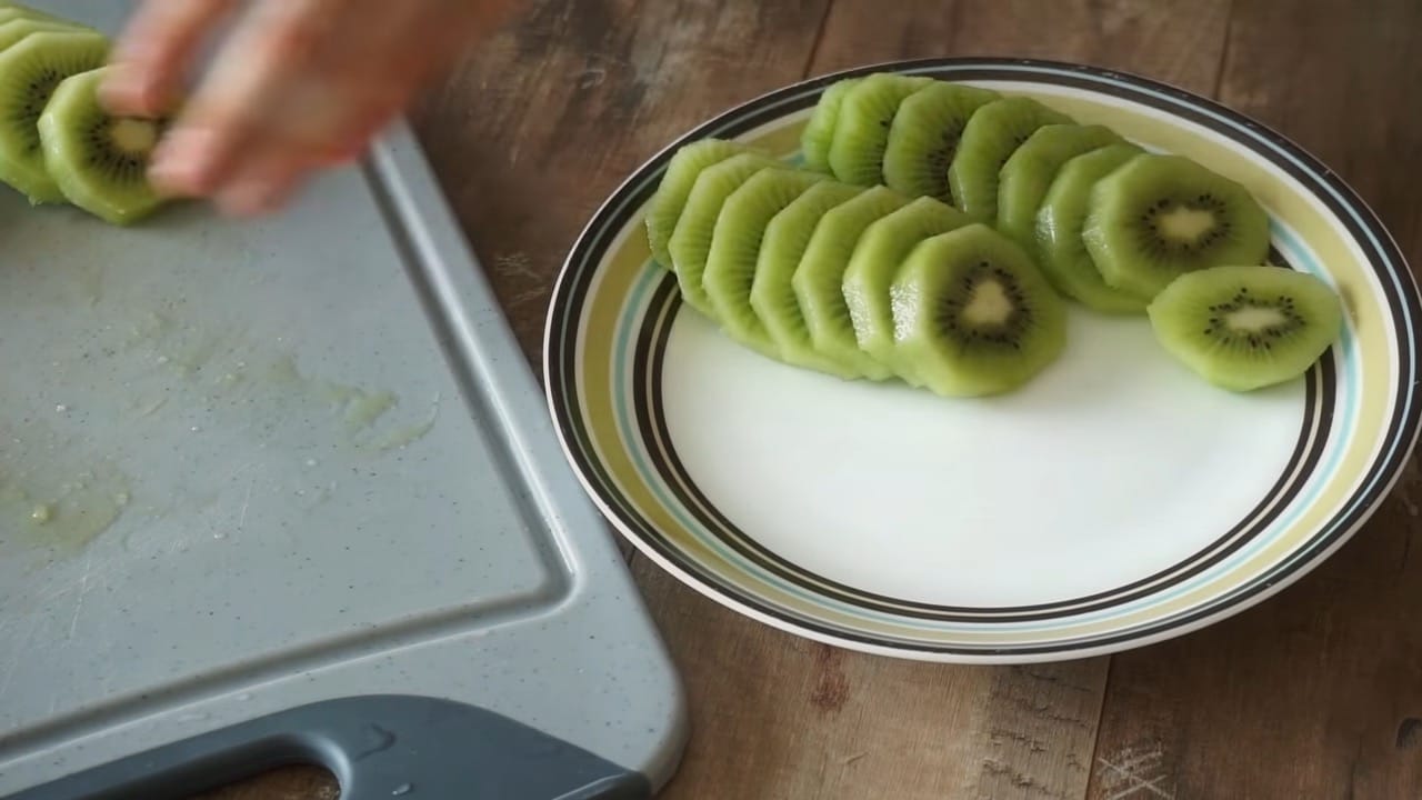 How to Make Grapefruit and kiwi Tea